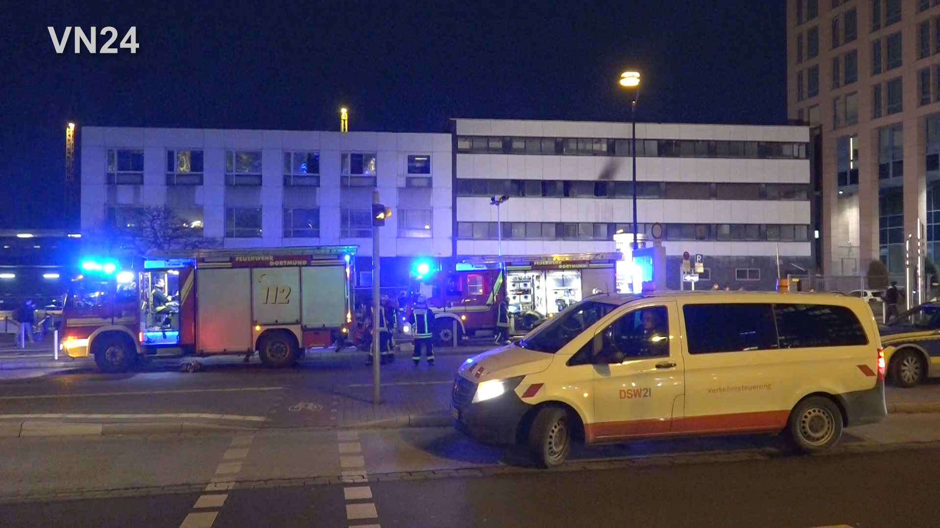30.01.2019 – VN24 – Brand in einem leer stehenden Bahngebäude ...