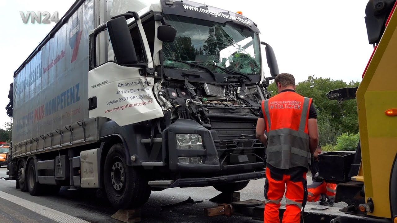 23.08.2024 – VN24 – LKW Auffahrunfall auf Autobahn A45 bei Dortmund – VN24
